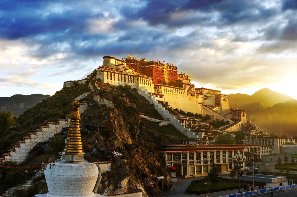Explore Lhasa Tour -5 Days - Unique Path Trekking & Expedition